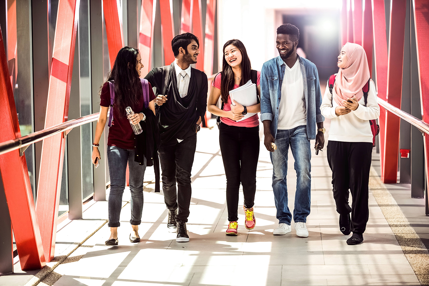 Ayo Kuliah di Malaysia! - AUG Student Services